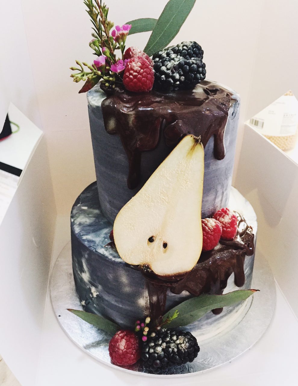 Custom Cakes | Arcadia Cakery | Bridestory