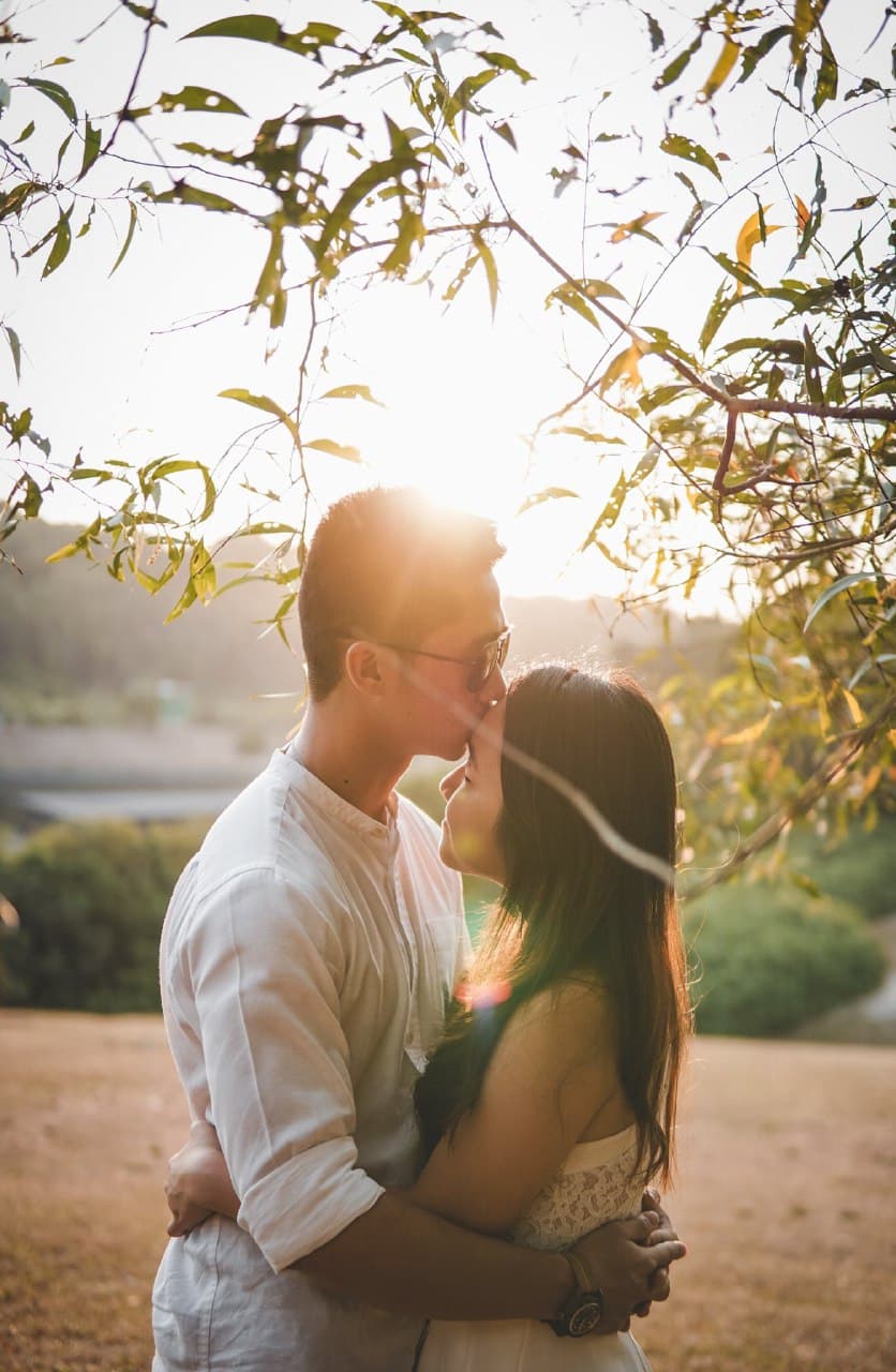 Casual Couple Photography (Joshua and Natalie) by TLGraphy | Bridestory.com