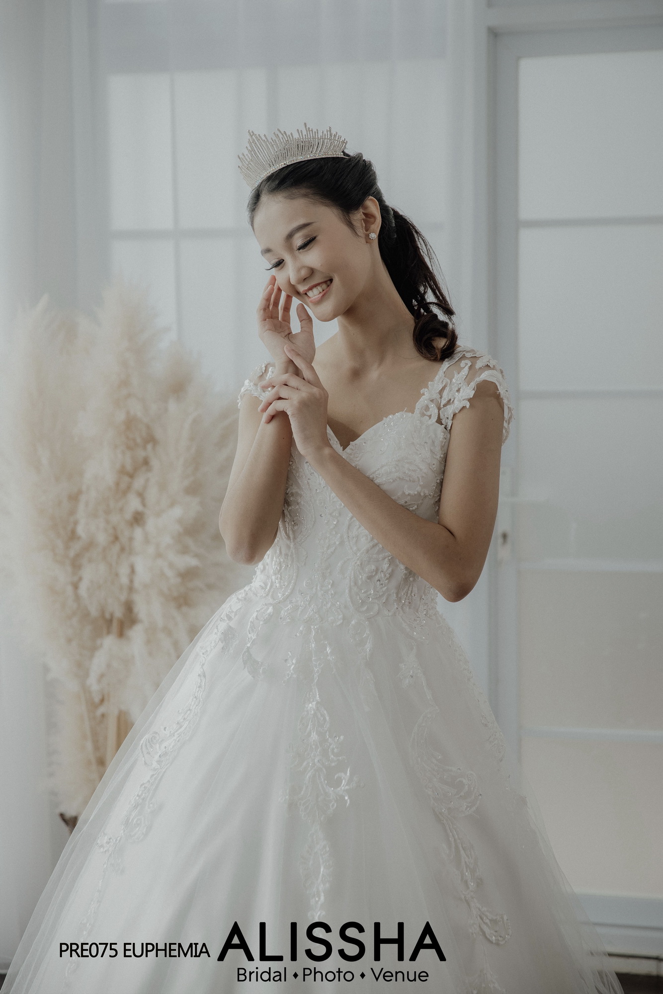 Premier Gown 8 | Alissha Bride | Bridestory