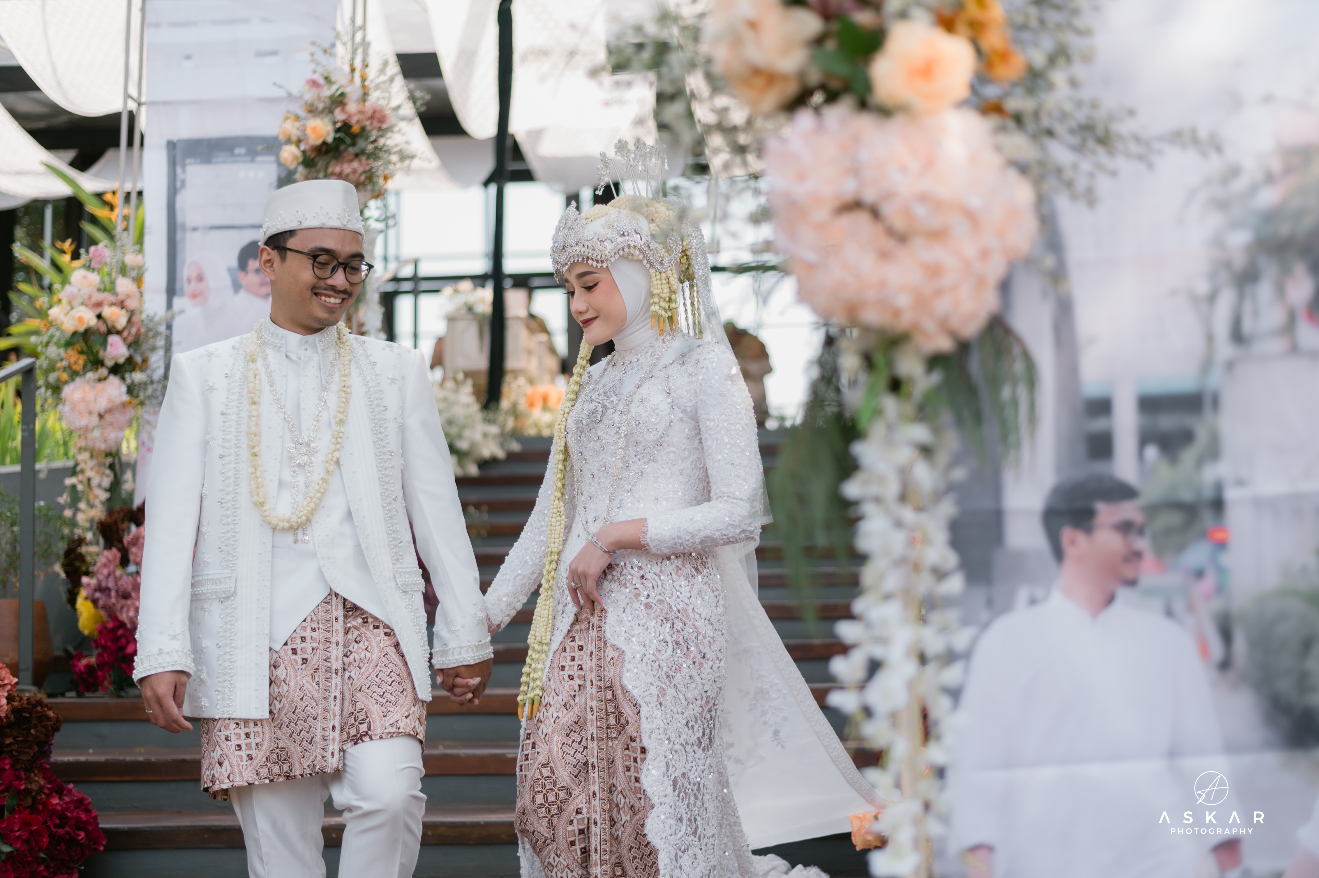 Wedding Adila & Bagras by The Gallery CIBIS Park by Sirih Gading Venue Management | Bridestory.com
