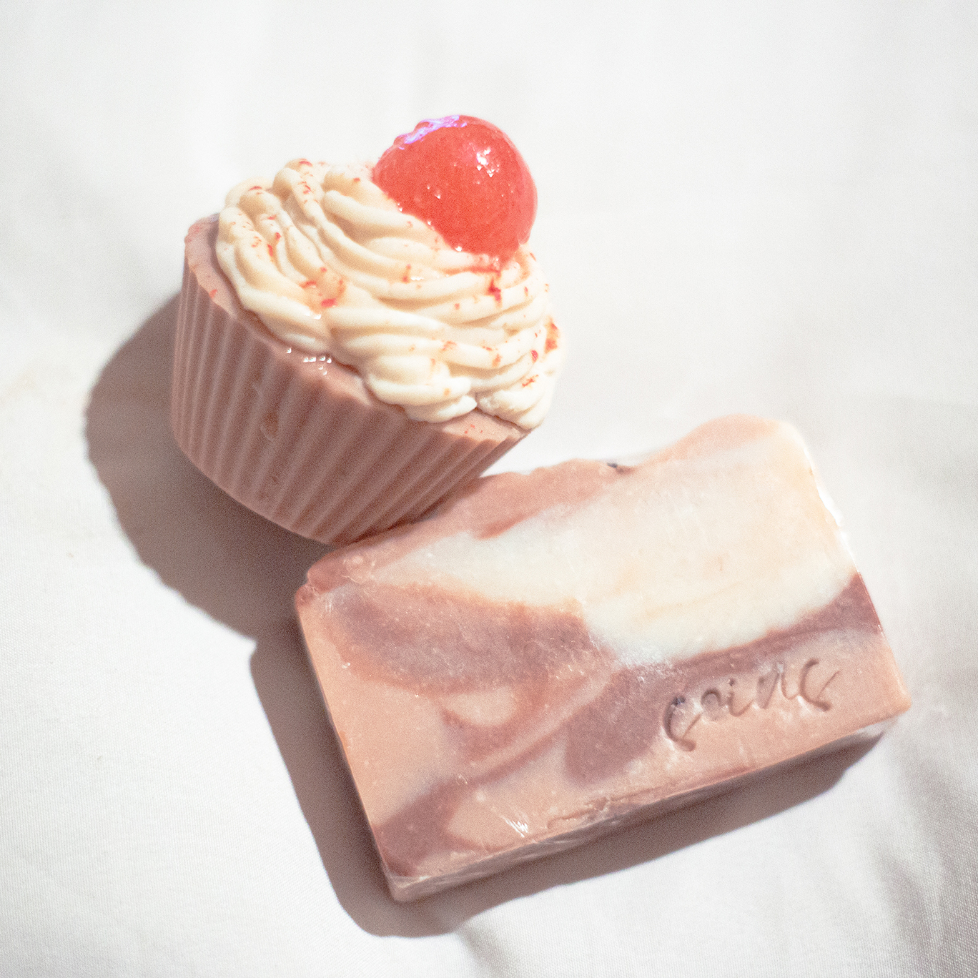 Soap Souvenirs | PINK SERIES oleh soins | Bridestory Store
