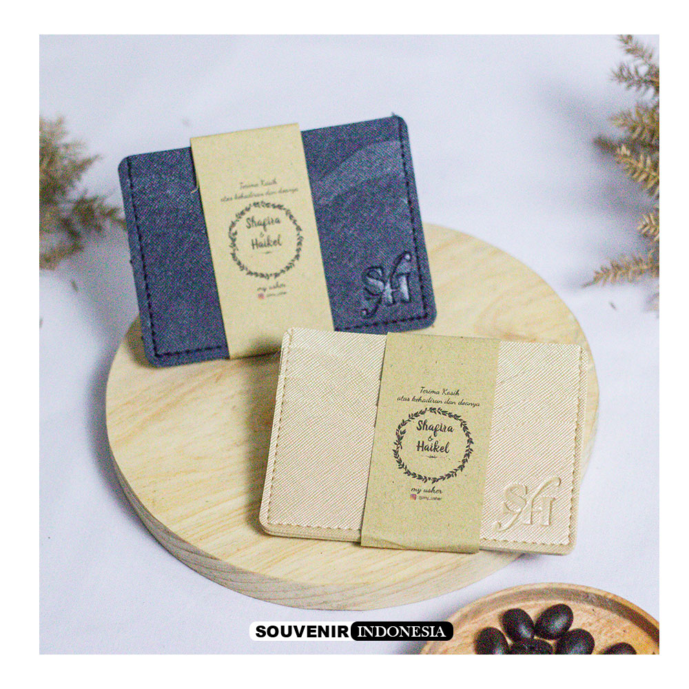 Souvenir Card Holder 4 Slot oleh Souvenir Indonesia | Bridestory Store Souvenir Card Holder 4 Slot oleh Souvenir Indonesia | Bridestory Store