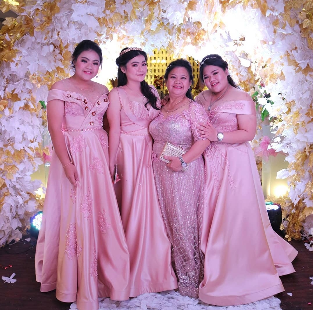 Putra Utama Privé - Vendor Dress & Attire di Jakarta | Bridestory