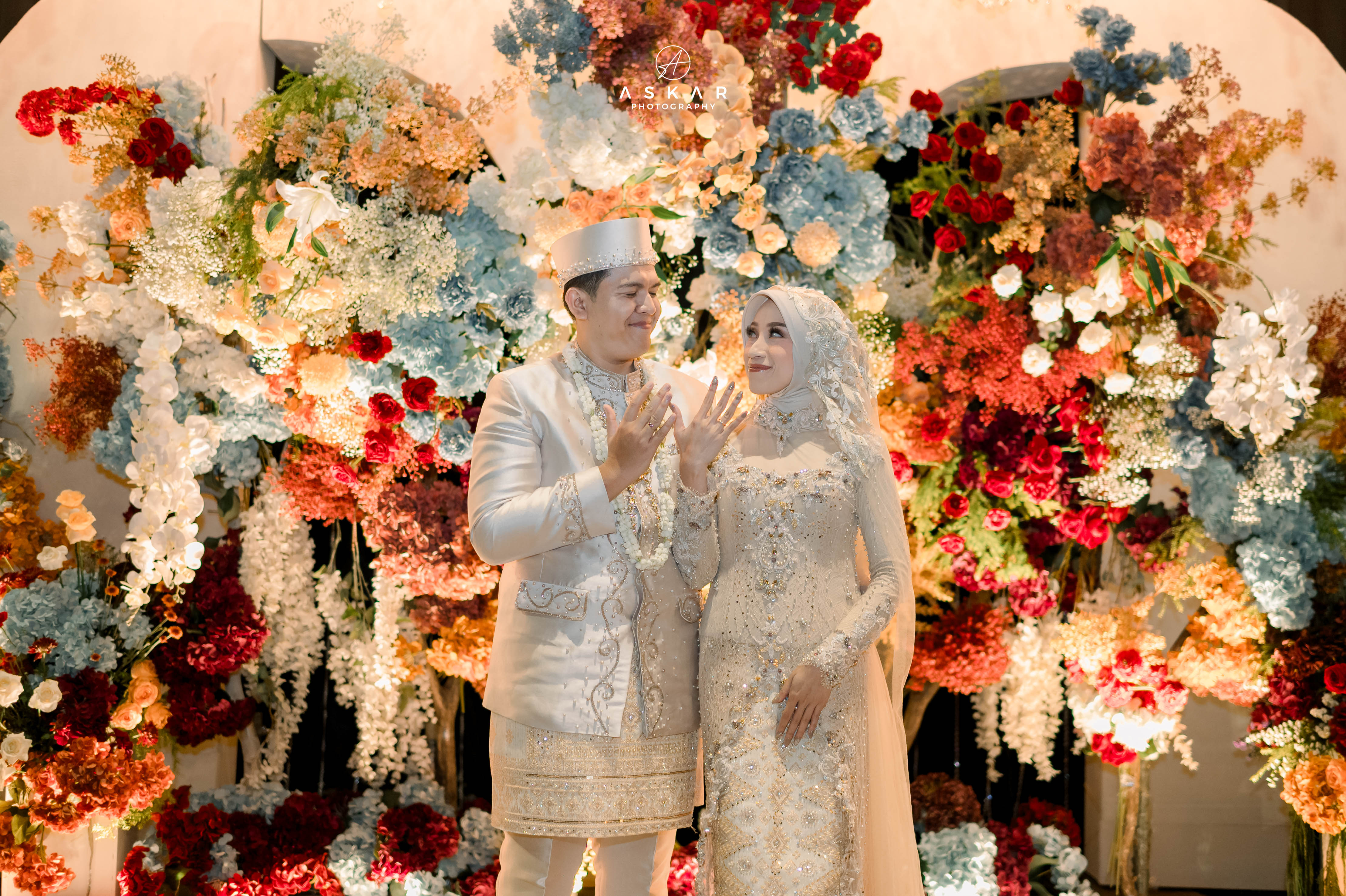 THE WEDDING OF MAULIYA & YUDISTIRA | Decor Everywhere | Bridestory