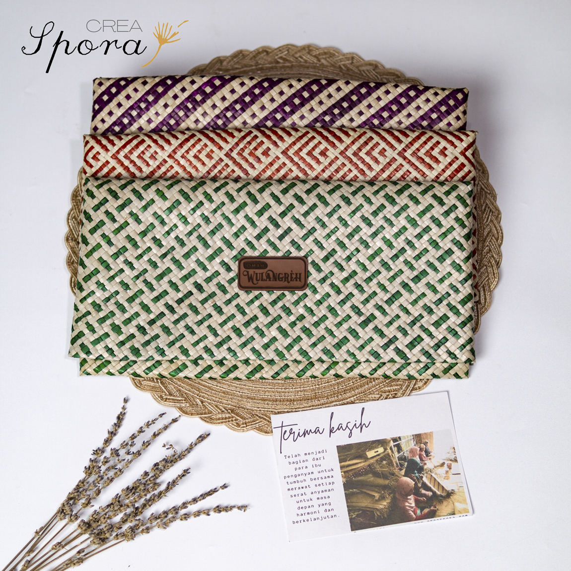 Souvenir Anyaman dan Batik by Crea Spora | Bridestory.com