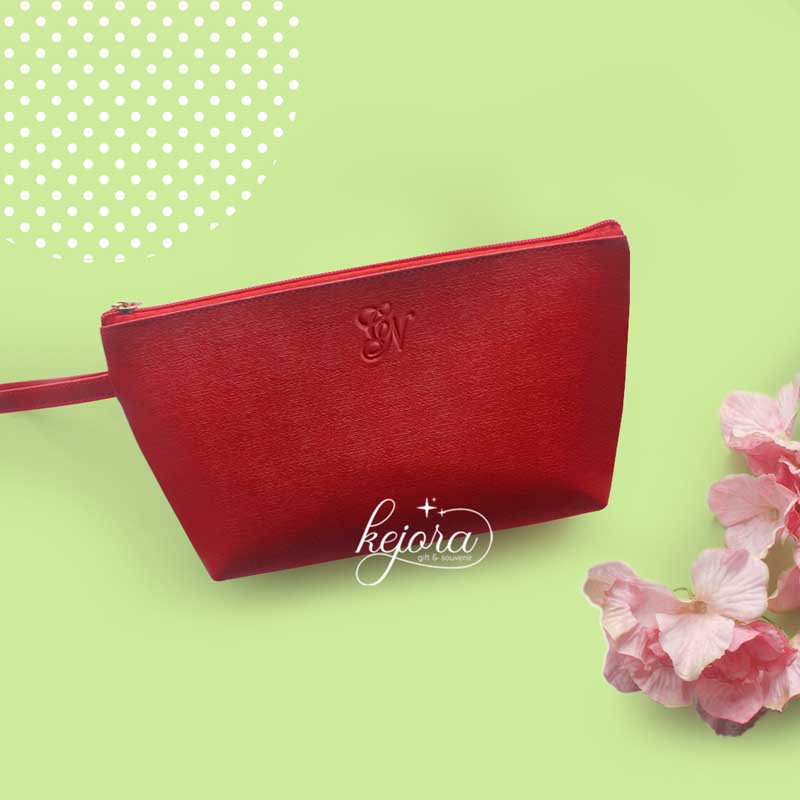 Pouch Trapeze with Handle oleh Kejora Gift & Souvenir | Bridestory Store