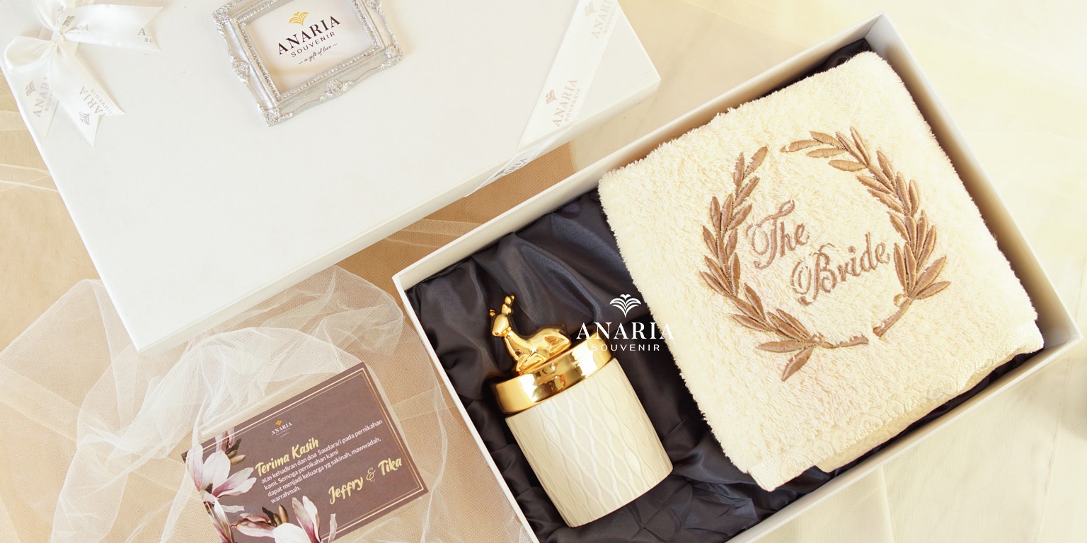 Cellini Tower Set | Souvenir VIP Pernikahan Wedding Gift Exclusive by ...