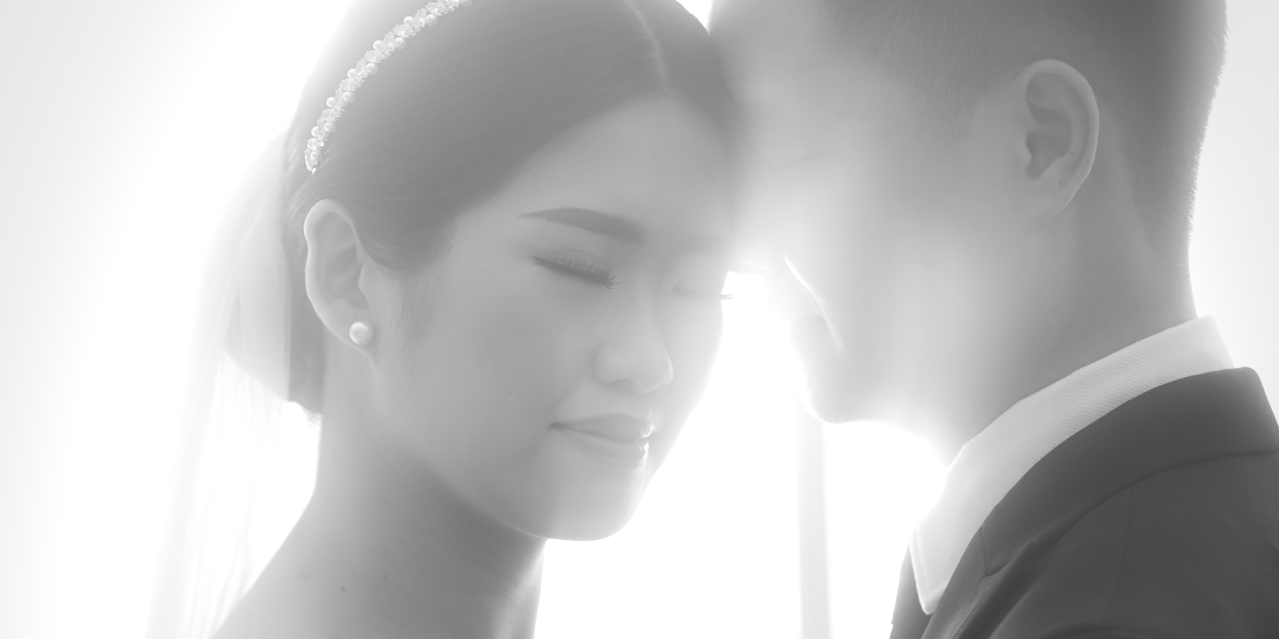 EXCLUSIVE BY ADRI HERMAWAN oleh Wedding Factory | Bridestory Store