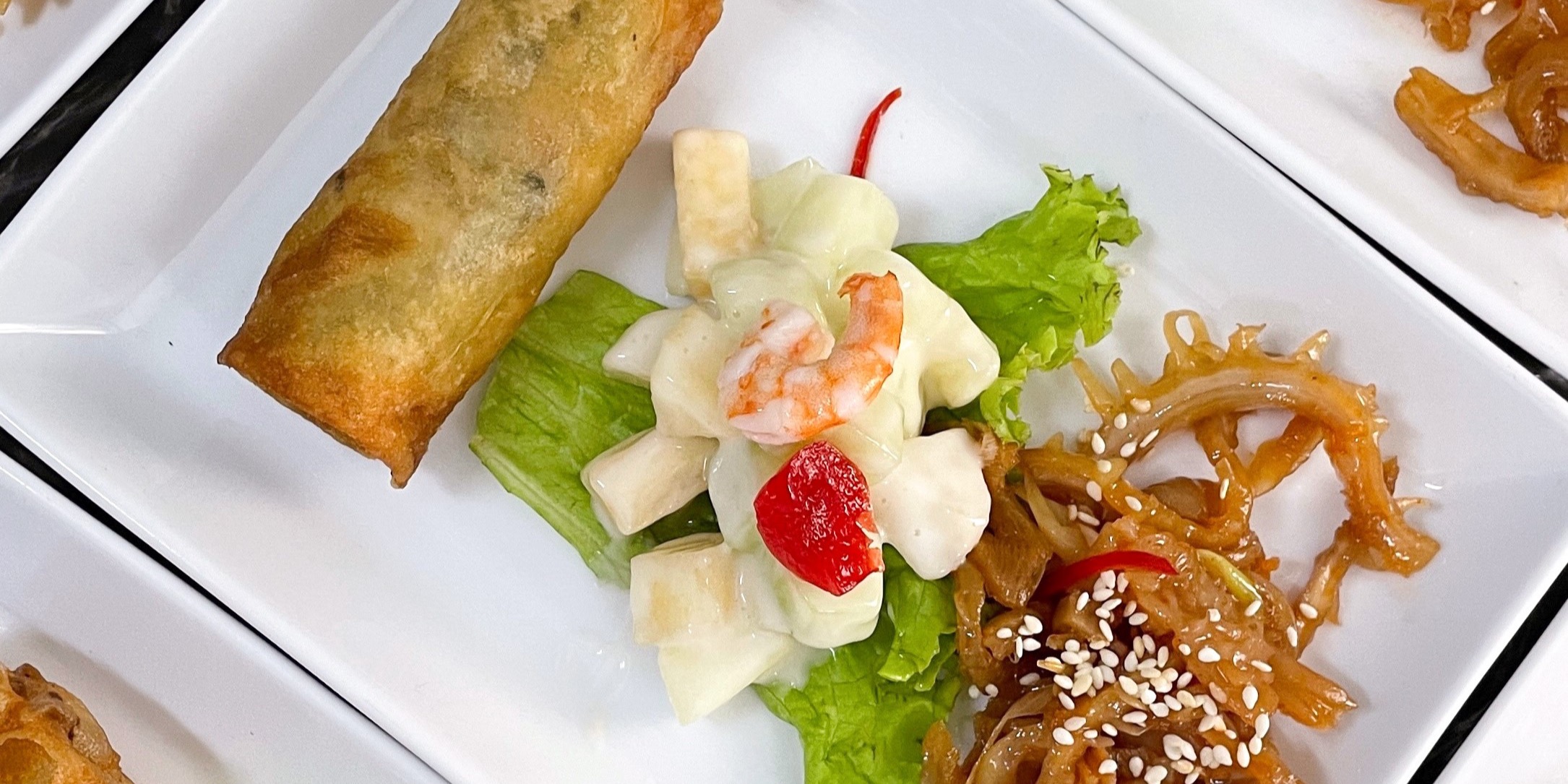 Surabe x Casa Milieu 8-Course Oriental Table Set (Meza & Piazza) by ...