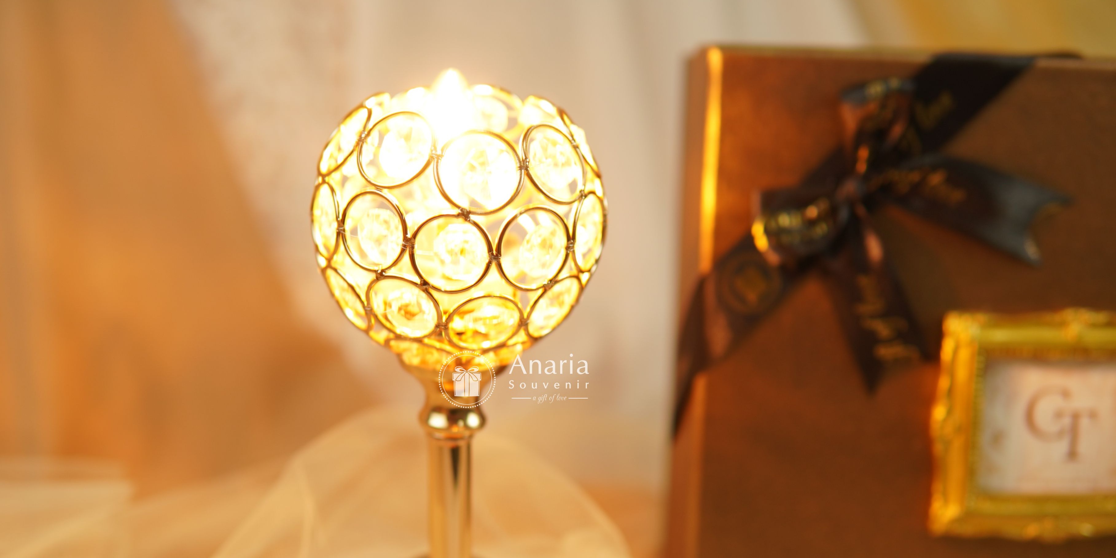Cartiere Crystal Lamp | Souvenir VIP Pernikahan Wedding Gift oleh ...
