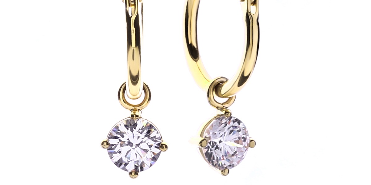 Chessy Gold Earring oleh Aurum Lab | Bridestory Store