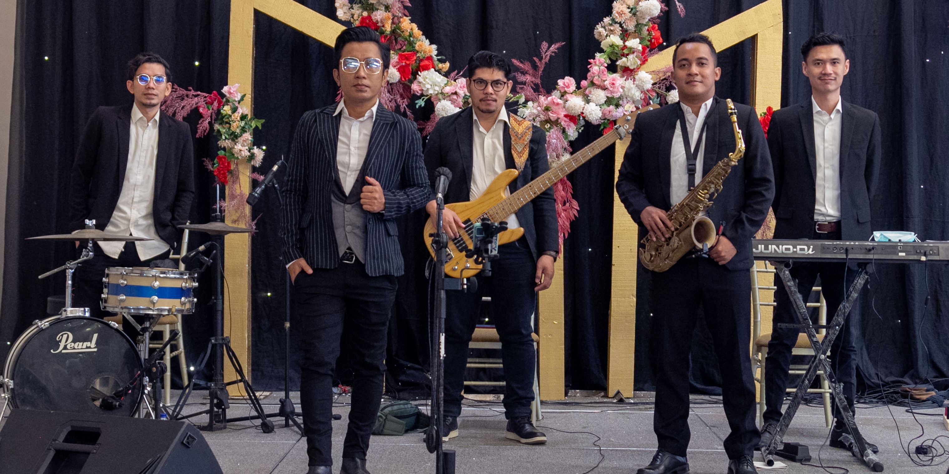 COZY MUSIC by Premiere Entertainment | Bridestory Store