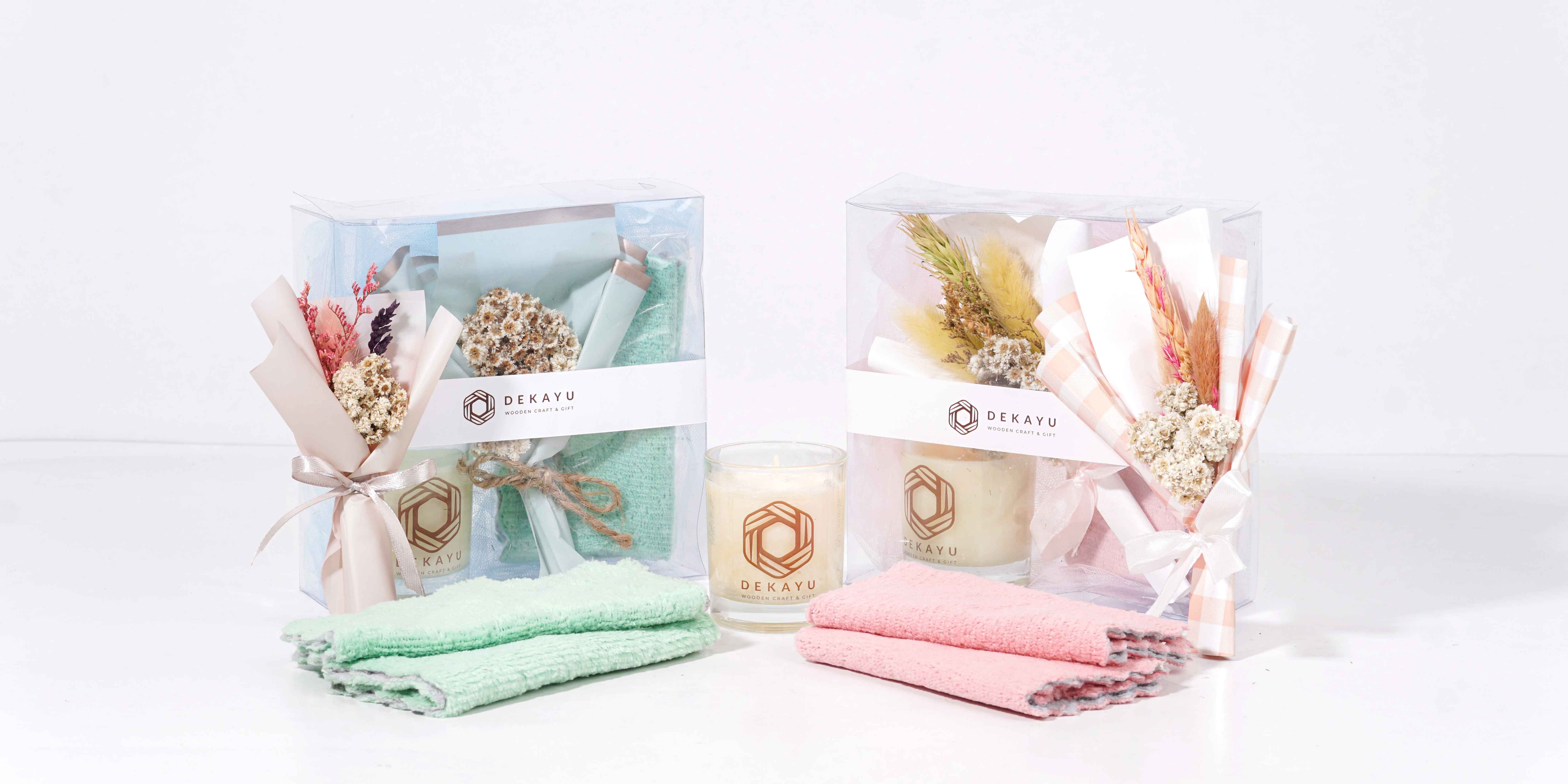 SOUVENIR WEDDING VELA oleh Dekayu Indonesia | Bridestory Store