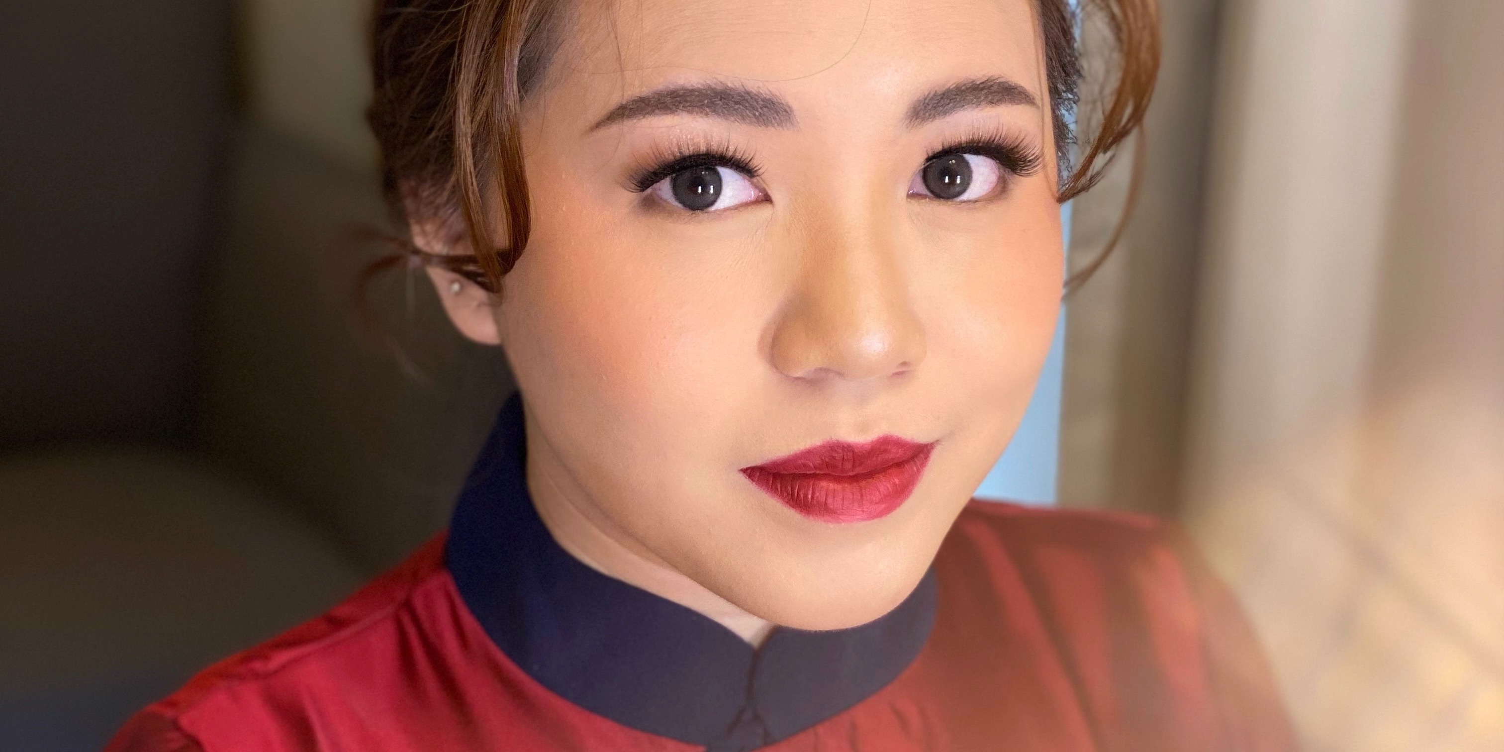 Sangjit/Engagement Makeup and Hairdo oleh Brushed_byyohana | Bridestory ...