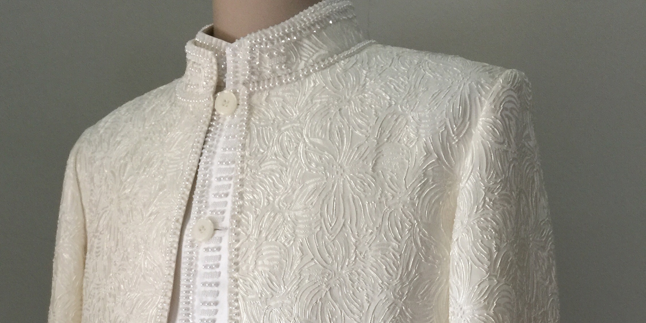 Wedding Beskap oleh Jojo Septhio | Bridestory Store