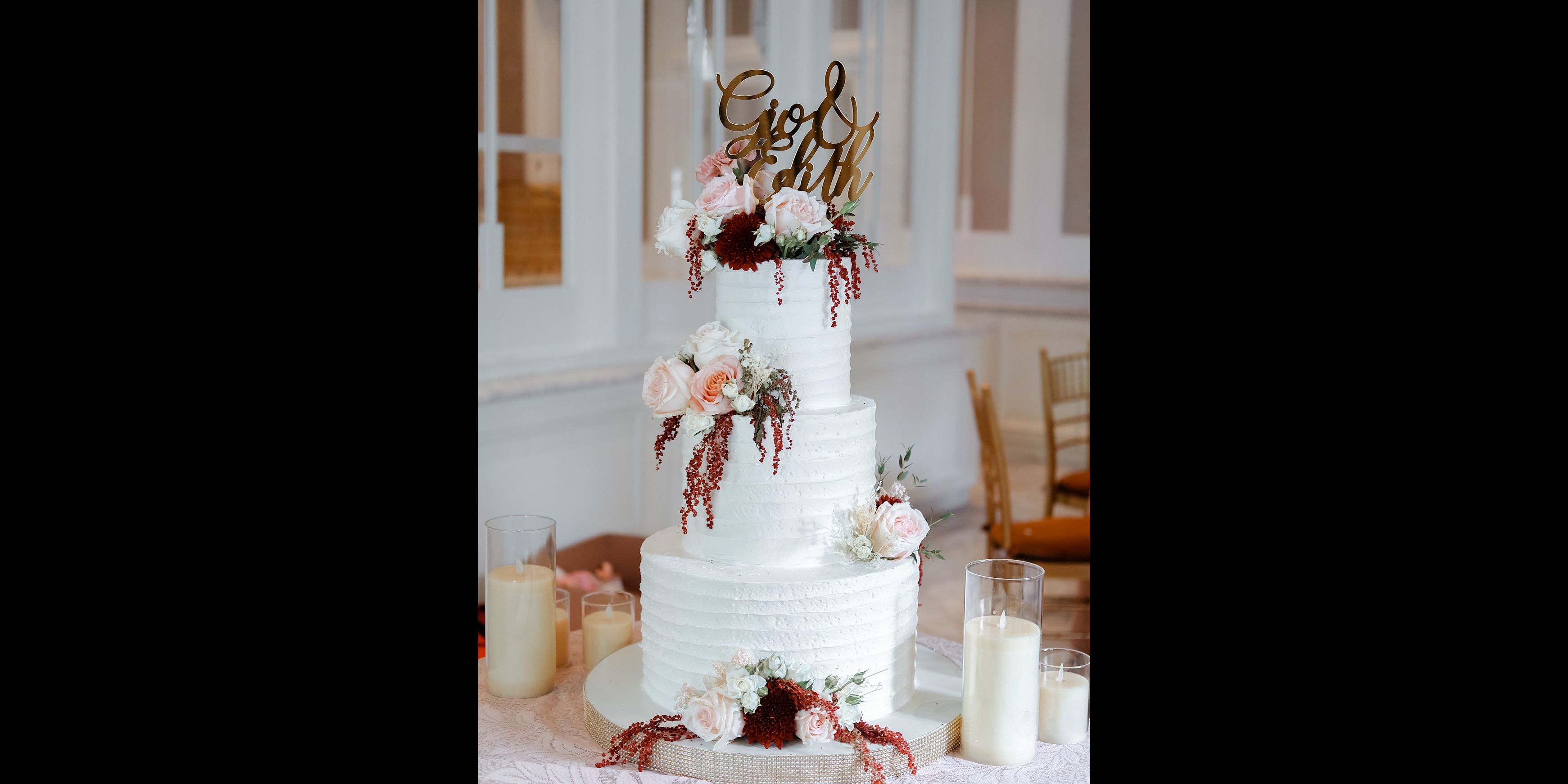 3 Tiered Wedding Cake A oleh KAIA Cakes & Co. | Bridestory Store