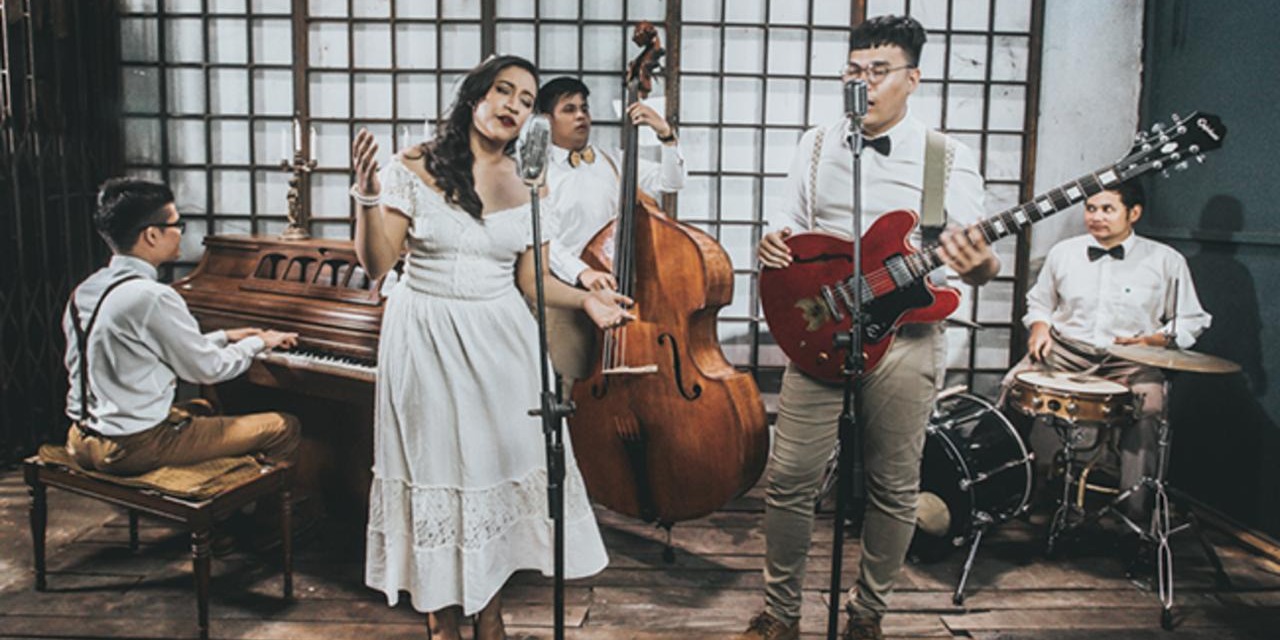 La' Pierre De Lune (Full Band) by Luxe Voir Enterprise | Bridestory Store
