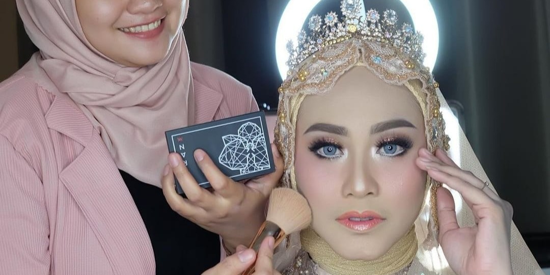 Makeup Wedding By Makeupbyinkaayu Bridestory Store