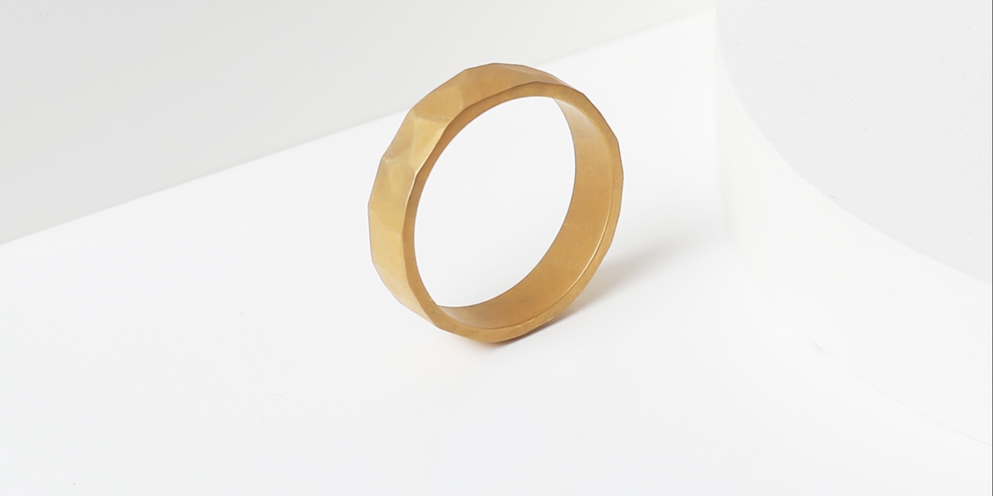 Surosmith Gold Hammered Ring Doff - Silver oleh Surosmith | Bridestory Store