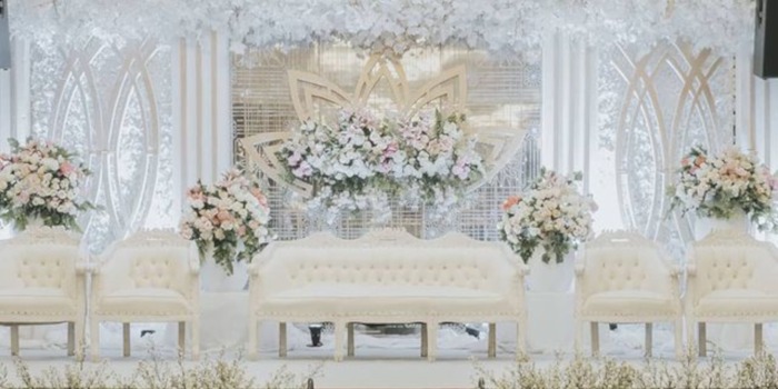 Aston Pluit Hotel Intimate Wedding 100 pax oleh Clara Wedding by ...