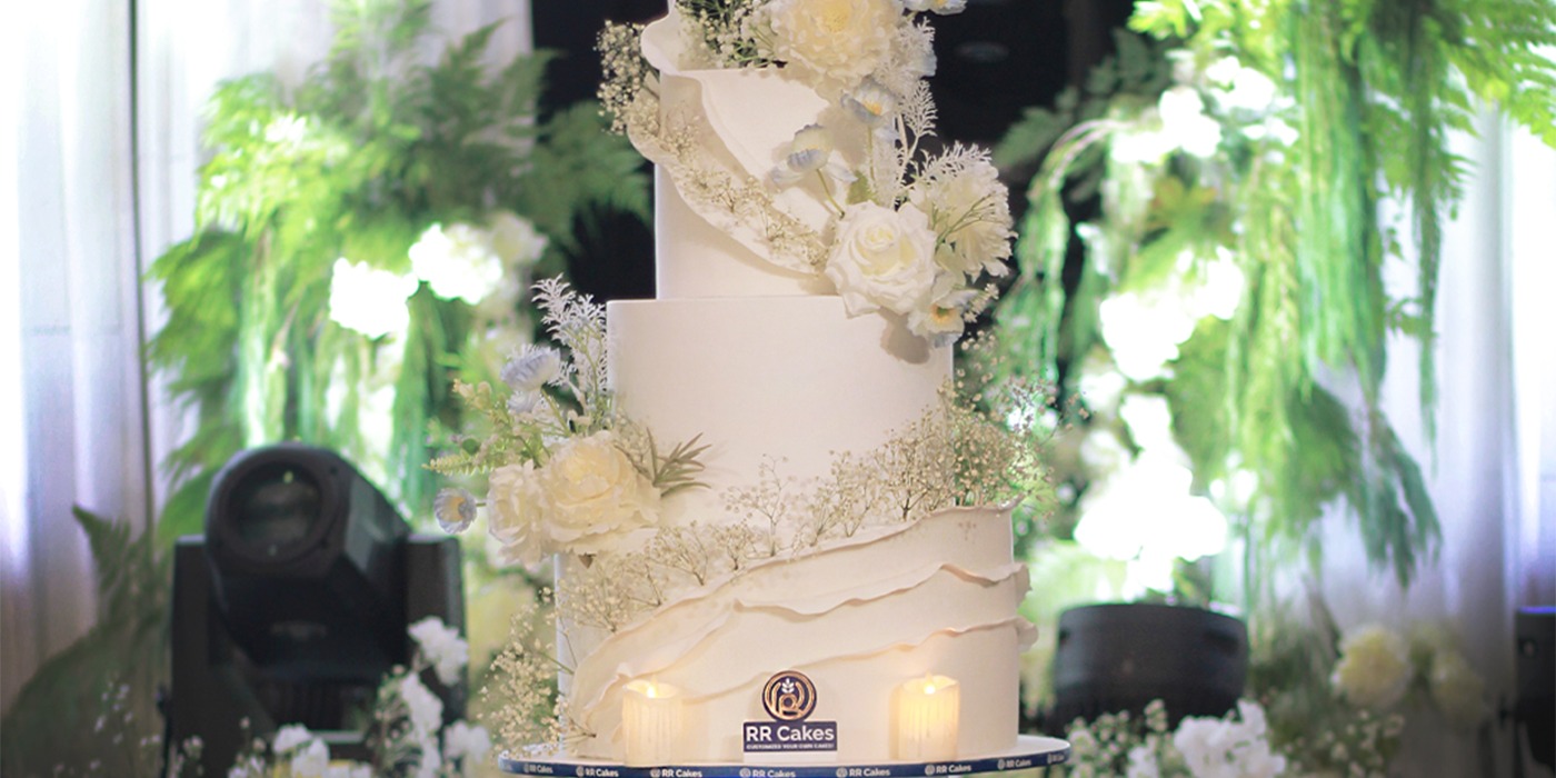 New Model Dream Wedding Cakes oleh RR CAKES | Bridestory Store