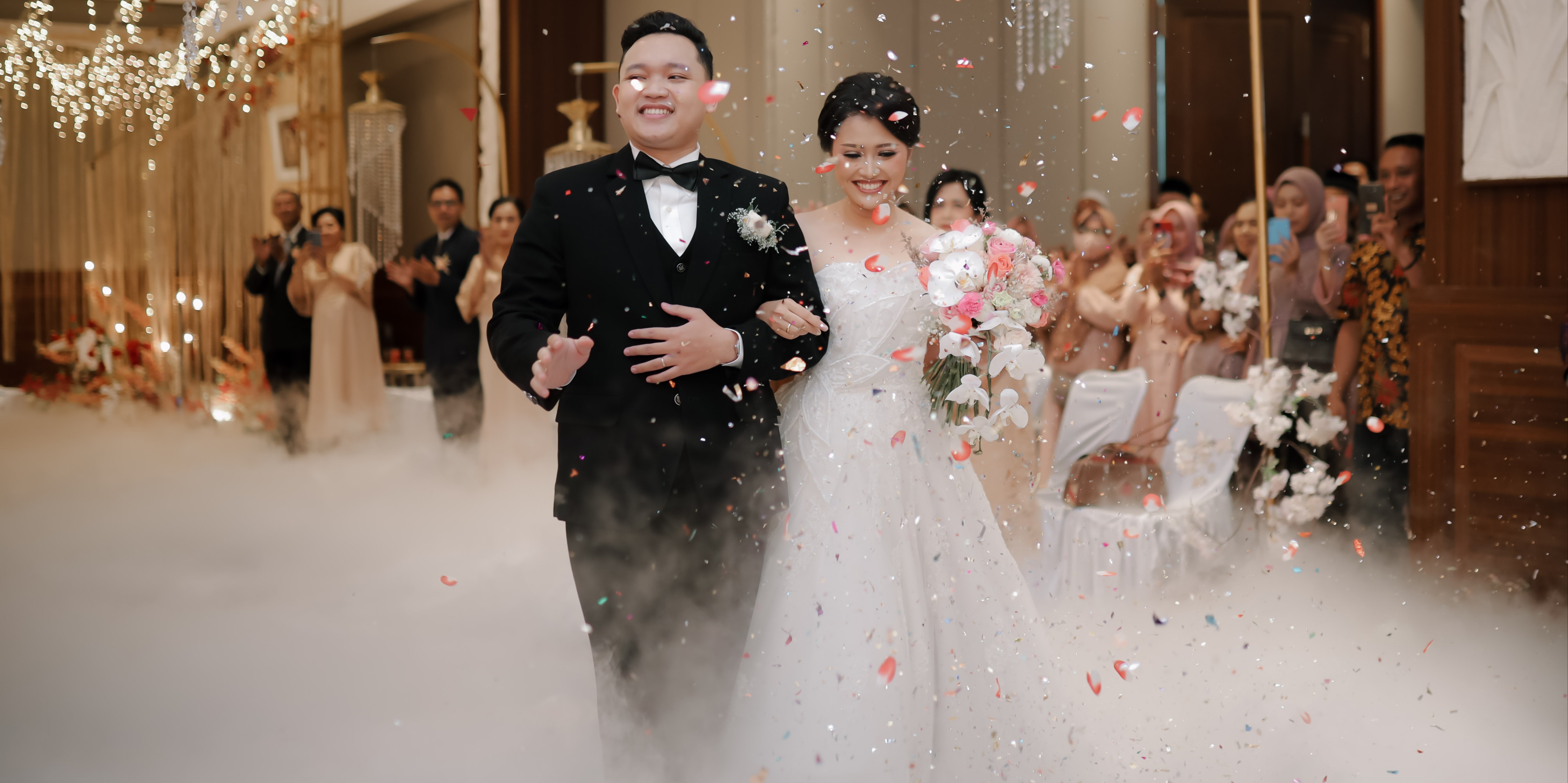 Wedding Reception at Grand Rohan Jogja by Kapulaga Wedding Planner ...