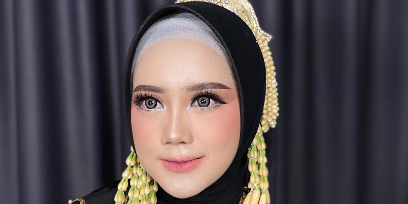Makeup Wedding Adat Jogja/Solo/sunda siger oleh Janu Makeup ...