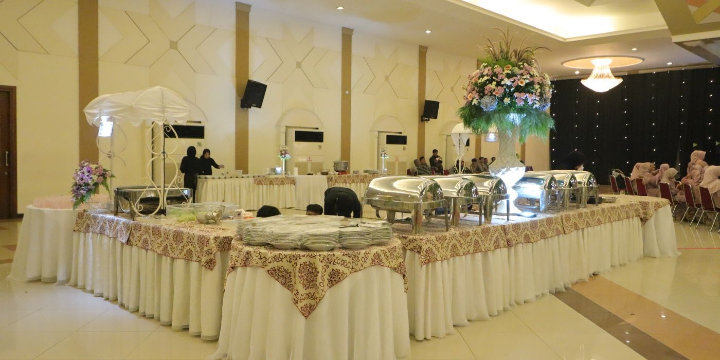 Paket A 300 Pax (Bogor Only) by Tigawarna Catering | Bridestory Store