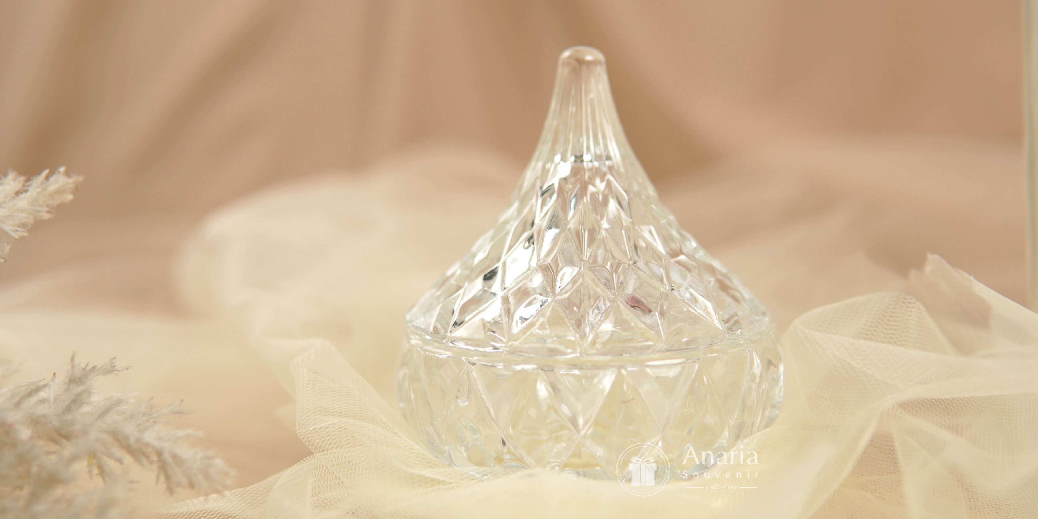 Brtiney Crystal Jar | Souvenir Pernikahan Souvenir VIP Wedding Gift ...