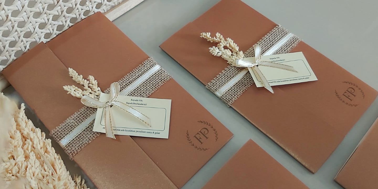 Undangan Pernikahan rustic SC31 by baliethnic_wedding | Bridestory Store