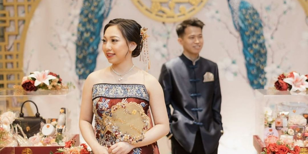 Engagement Makeup + Hairdo (tungangan,sangjit) oleh By Stella C ...