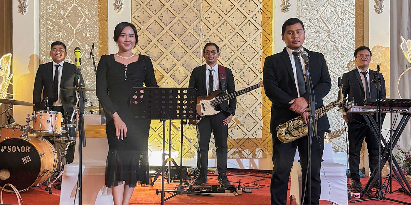 LUMIÈRE BAND by Branu Music Entertainment | Bridestory Store