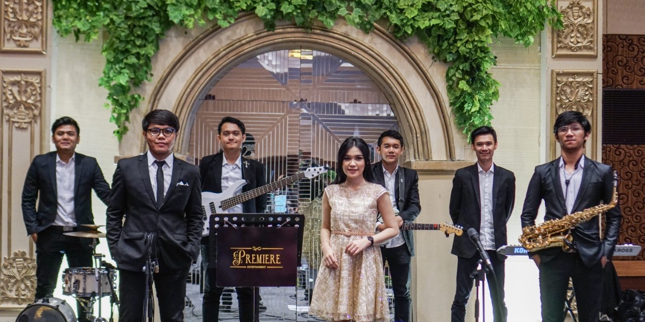 Classy Music by Premiere Entertainment | Bridestory Store