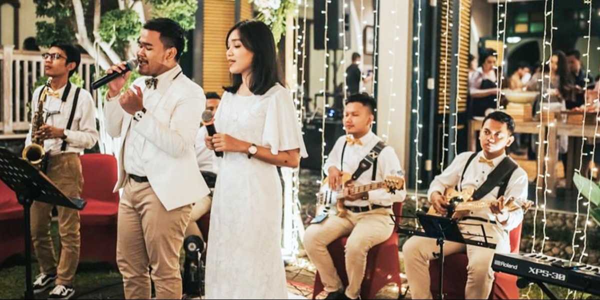 Akustik Band oleh Brightly Wedding Organizer | Bridestory Store