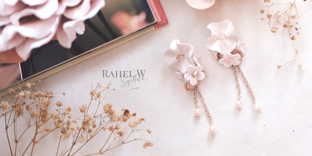 Wavy Rosy Crystal oleh Rahel W Signature | Bridestory Store