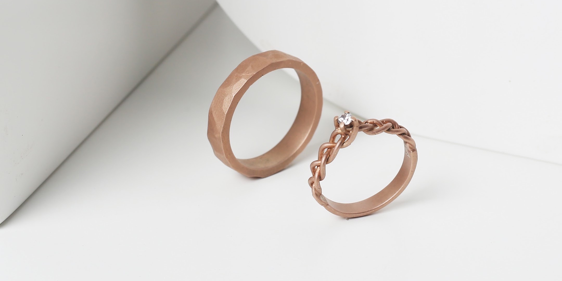 Surosmith Rosegold Doff Braided and Hammered Ring - Silver oleh Surosmith | Bridestory Store