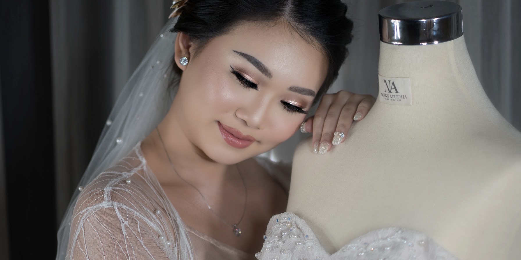Wedding makeup by Agnes Ang by AgnesAng Makeup | Bridestory Store