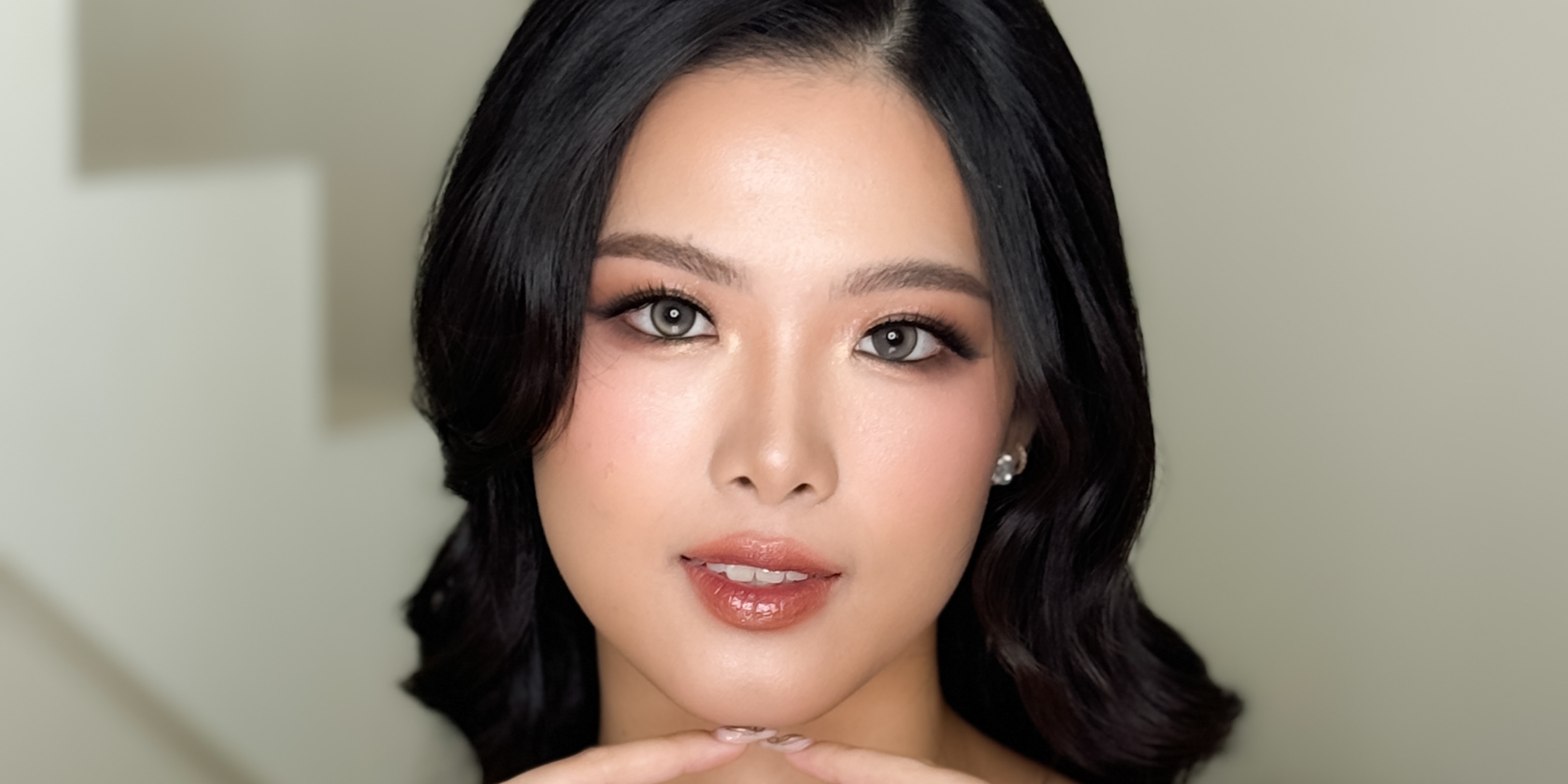 Wedding Makeup, Hairdo and Retouch oleh claraivmakeup | Bridestory Store