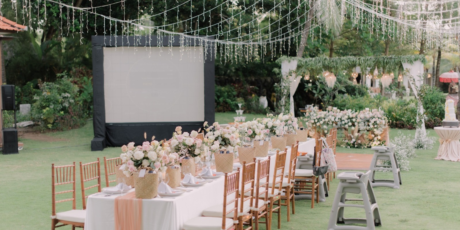 MERUSAKA | WEDDING CEREMONY & RECEPTION PACKAGE oleh Silver Lining ...