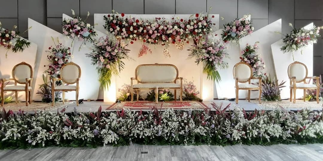 Intimate Wedding Decoration Package by Little Smile Decorattion ...