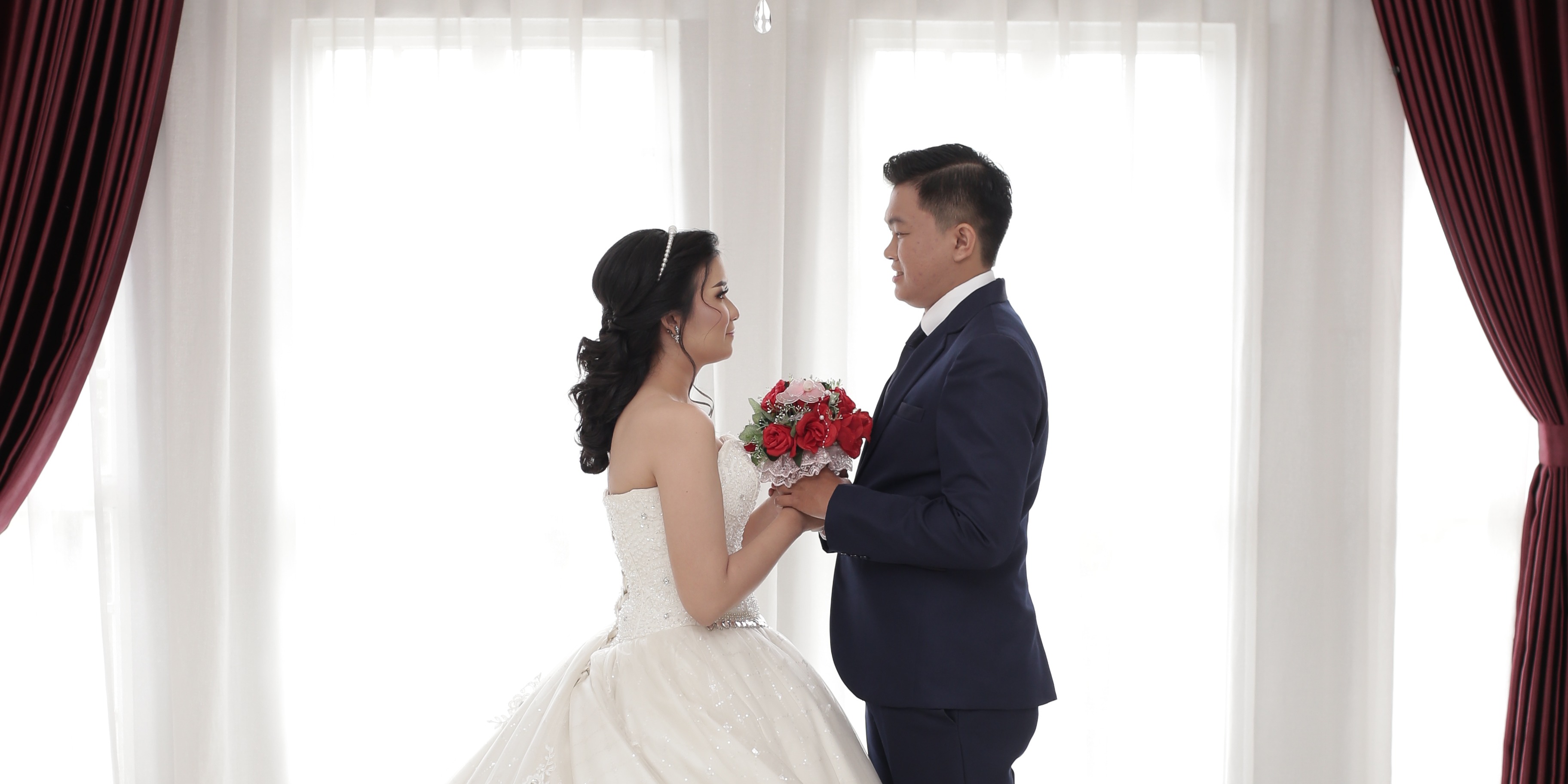 Paket Foto Prewedding Silver 1 oleh Onestep Production | Bridestory Store