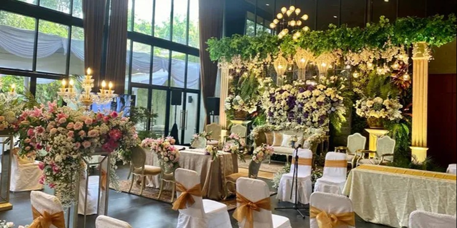 Aviary Bintaro Intimate Wedding 100 pax oleh Clara Wedding by Wedding ...