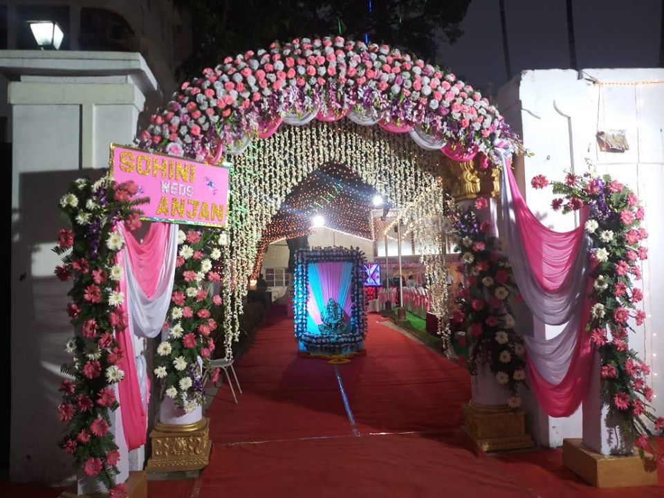 A Traditional Bengali Wedding | Vicky Gardens | Bridestory