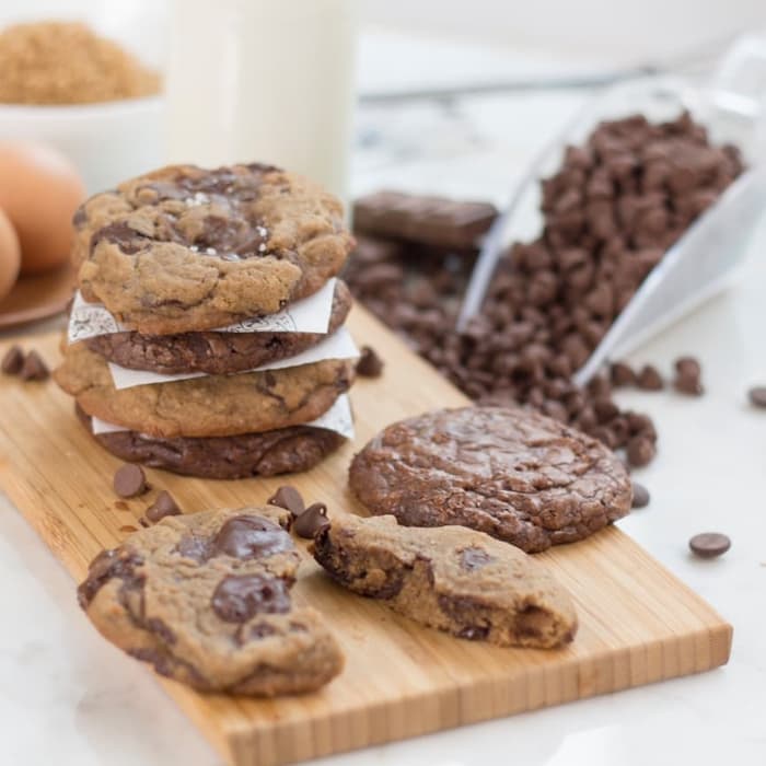 Mookie Signature Cookies Small Party by Mookie Dessert Bar | Bridestory ...