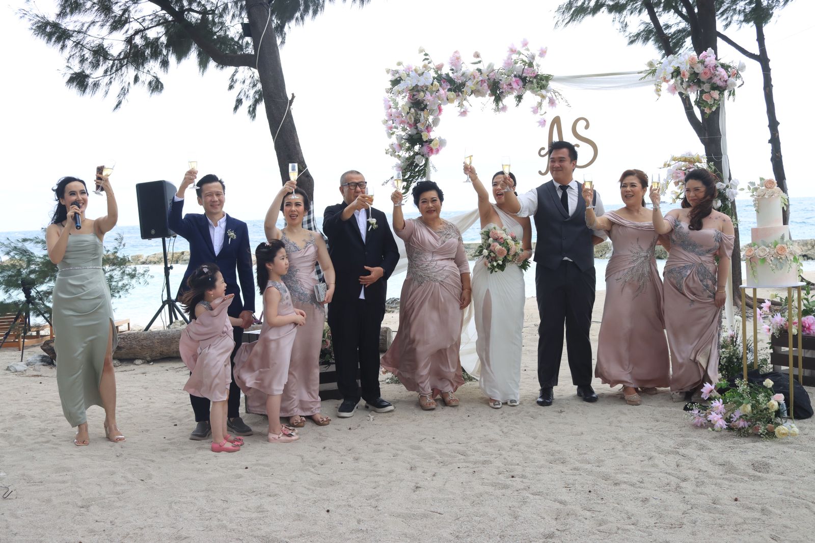 MC Wedding at Asha Resort Pulau Seribu Jakarta - by Double V Entertainmment | Double V ...