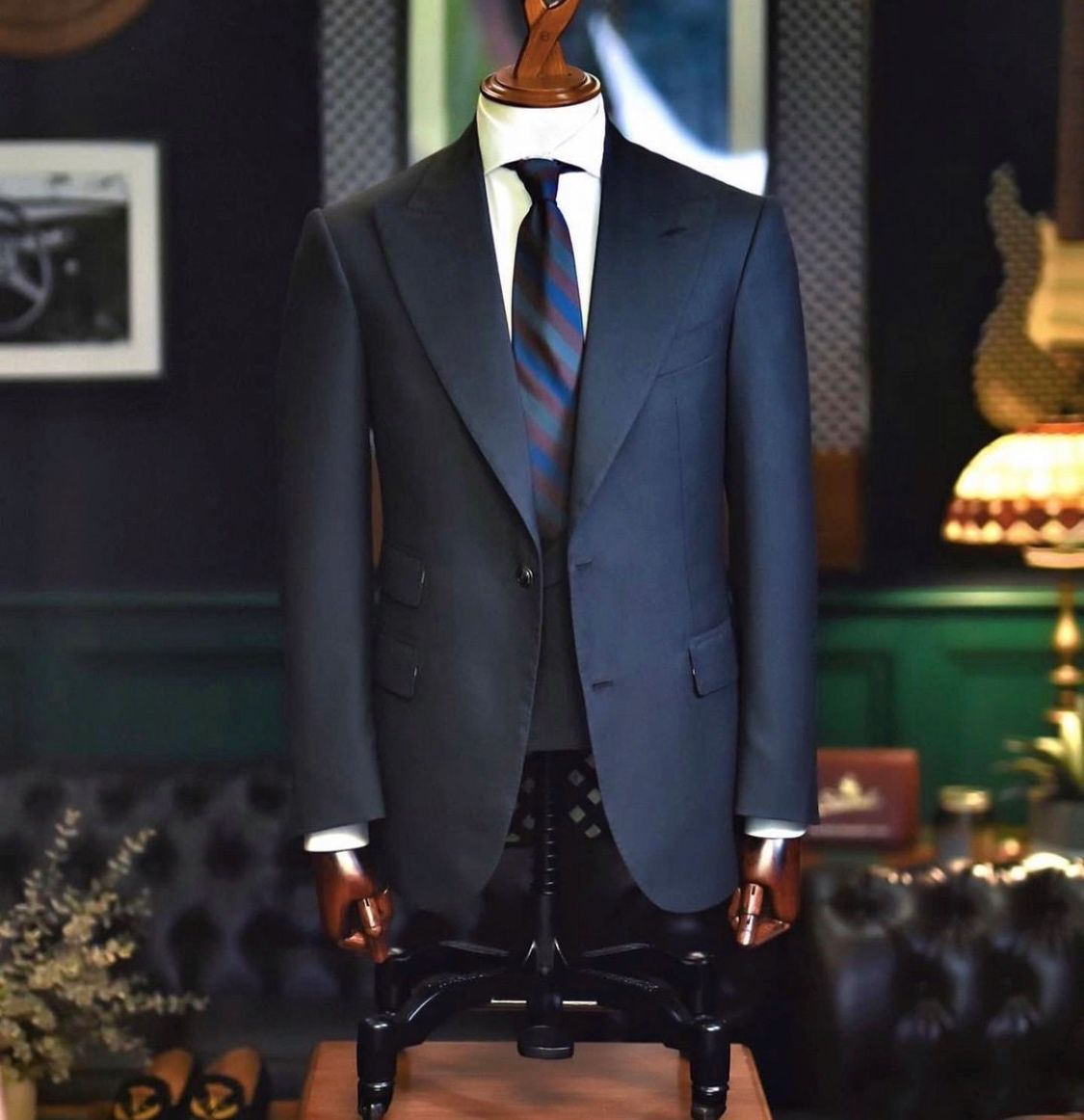 Bespoke suit | Gentleman's Cut & Tailor | Bridestory