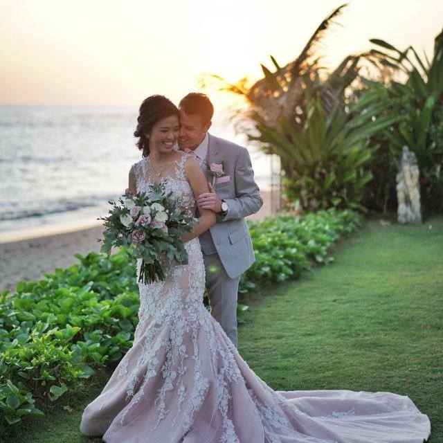 Wedding Gift For Ms Wikan | Wondrous Gift and Favor | Bridestory