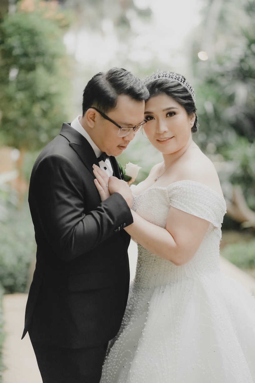 Agus & Delia Wedding Reception | Levin Pictures | Bridestory