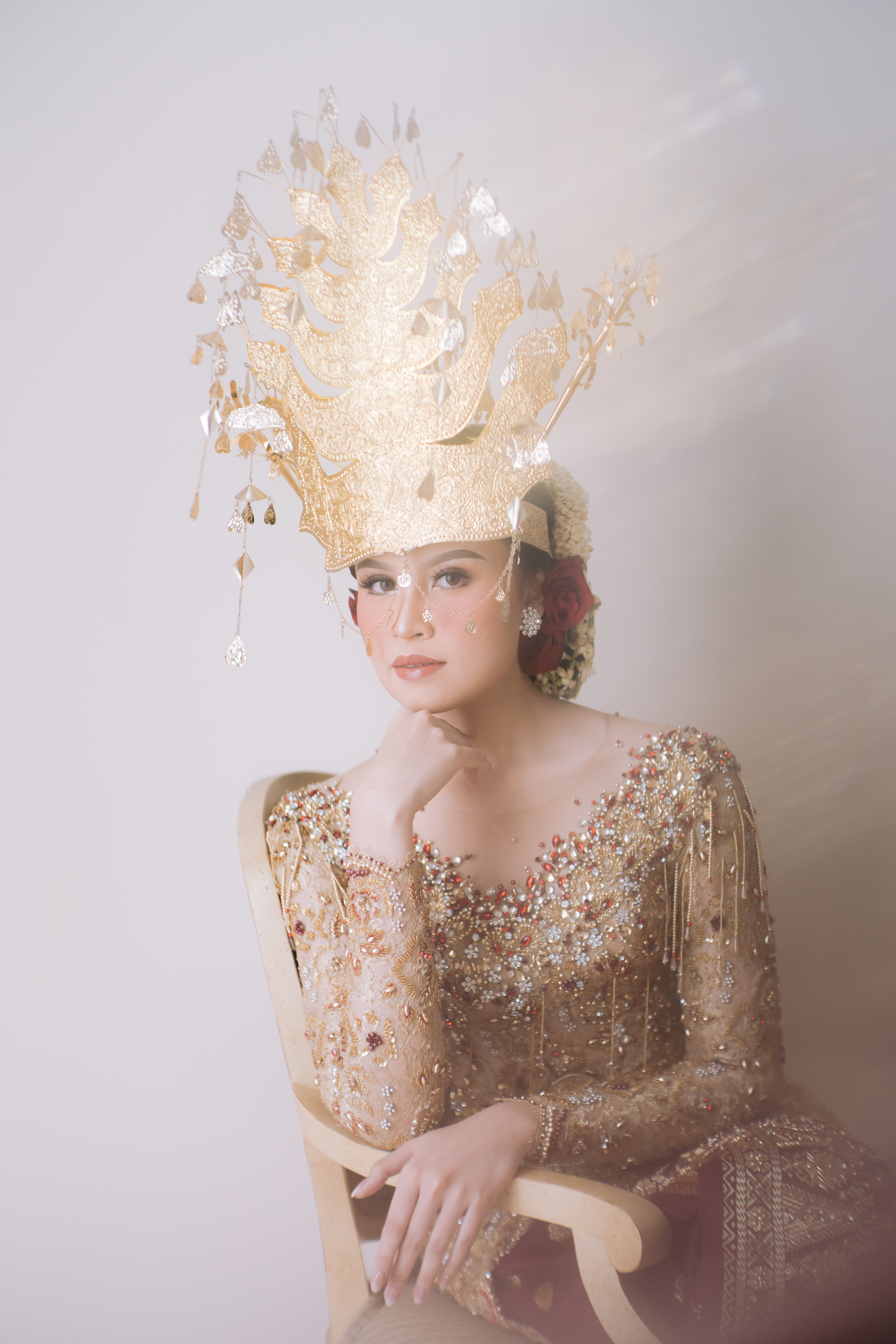 Mona dan Herdian: Perayaan Cinta dalam Balutan Adat Mandailing ...