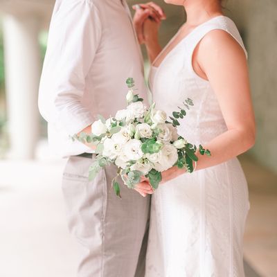 10 Ide Hashtag Pernikahan yang Kreatif dan Berkesan - Bridestory Blog